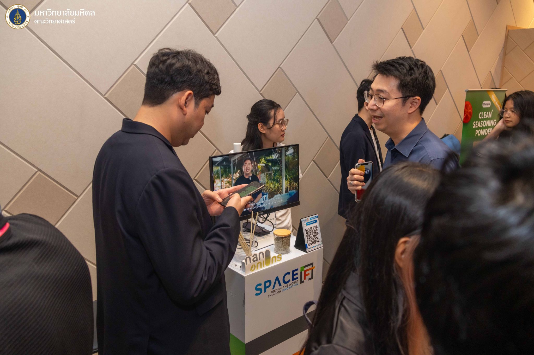 INT, attended the SPACE-F Batch 6: Incubator Demo Day. - iNT Mahidol